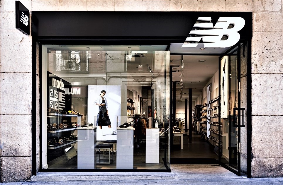 Tienda New Balance Madrid. Info Mayayo - CARRERASDEMONTANA